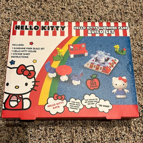 Sanrio | Toys | Sanrio Hello Kitty Sunshine Park Build Set | Poshmark